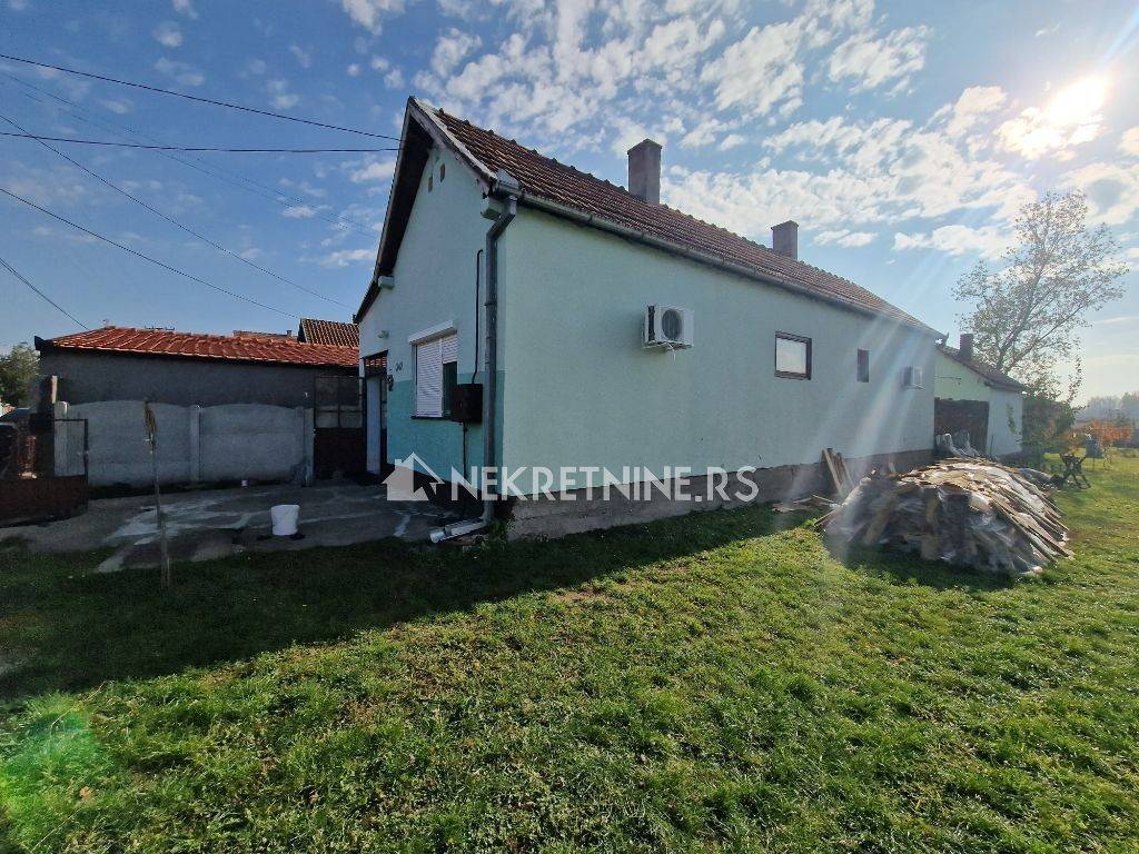 Samostalna porodična vila Proleterska, Centar, Kovin