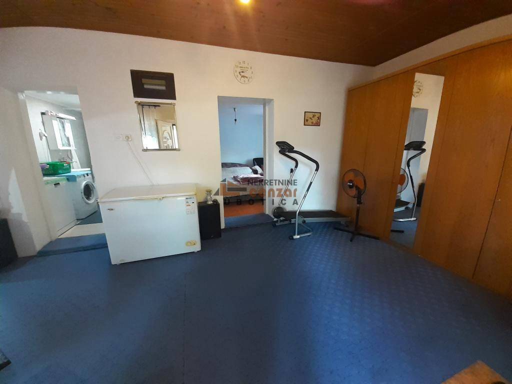 Samostalna porodična vila Koparska 117, Peščara, Novo Selo, Subotica