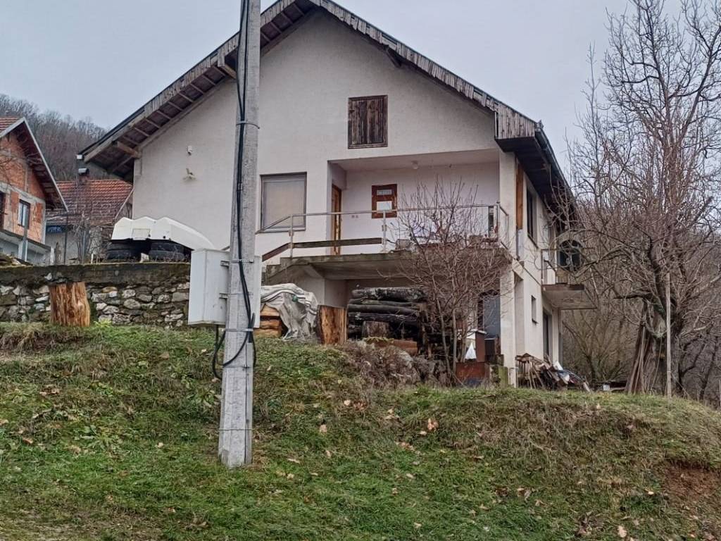 Samostalna porodična vila Homoljska, Majdanpek