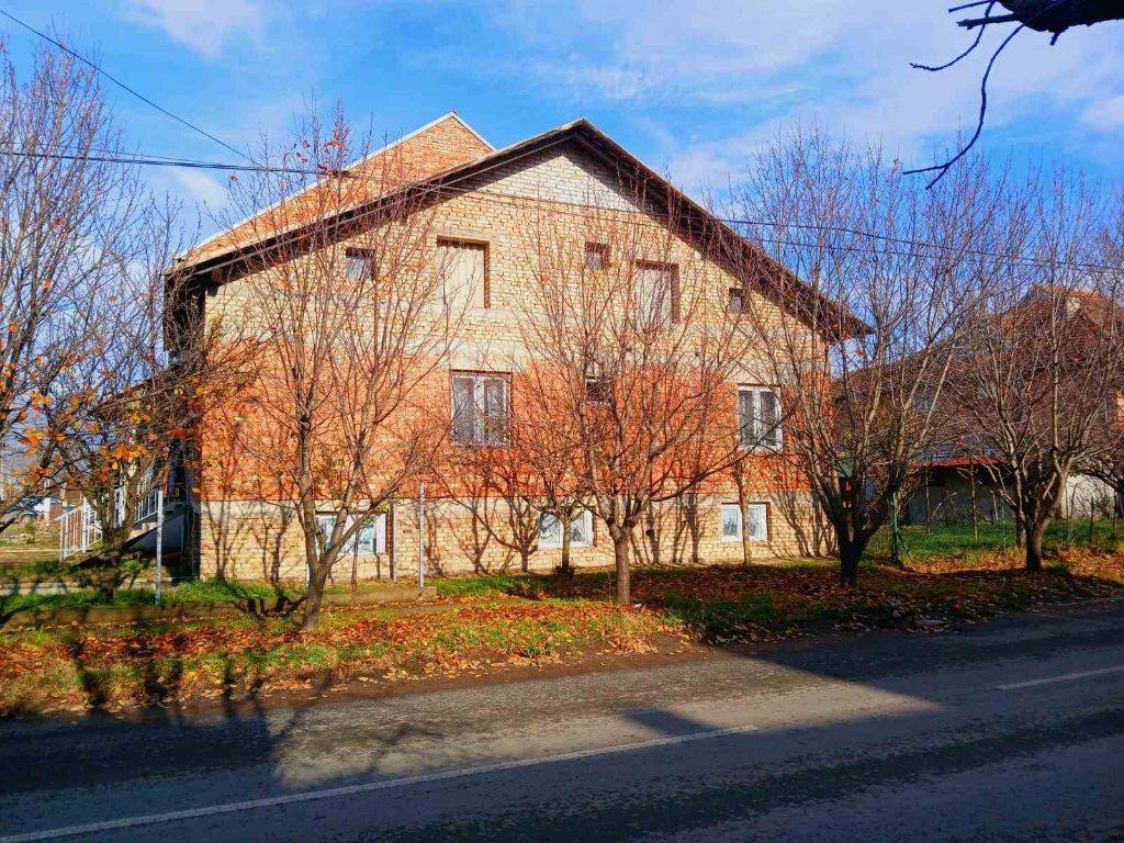 Samostalna porodična vila Sremska, Ruma