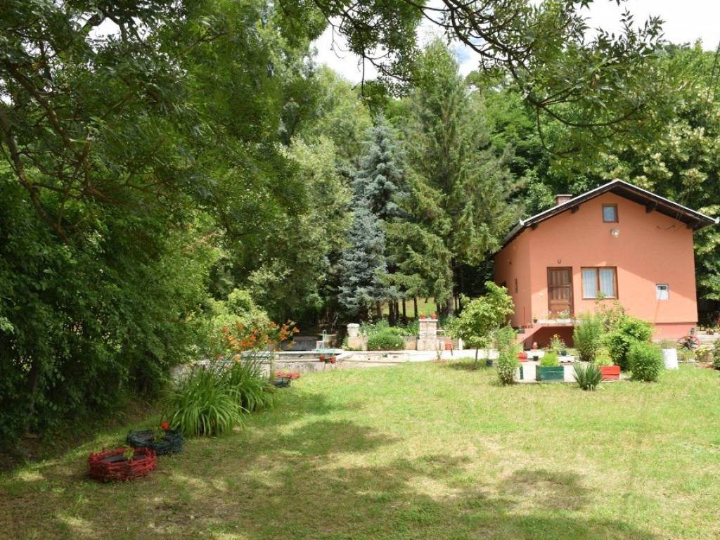 Samostalna porodična vila Ive Andrica, Batočina