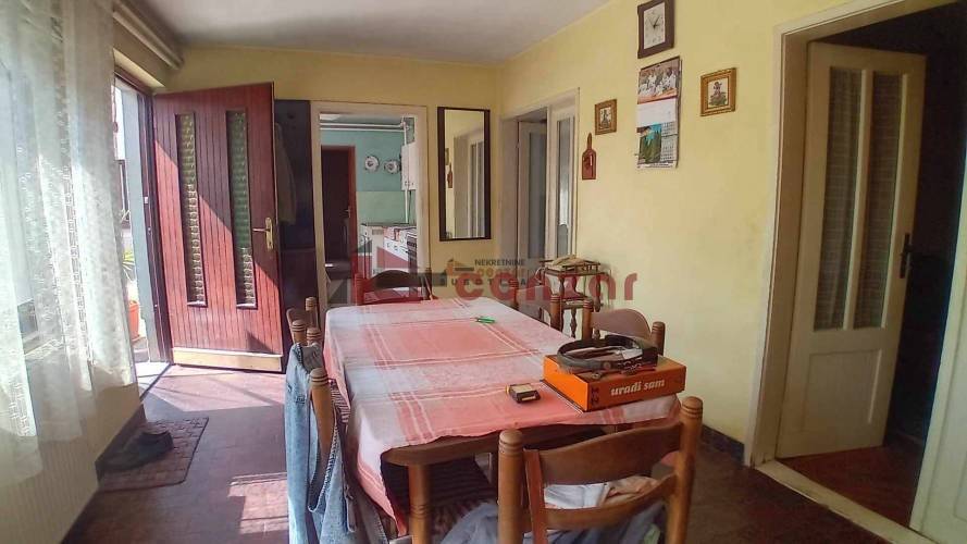 Samostalna porodična vila Sekereš Lasla 12, Radijalac, Subotica
