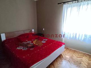 Samostalna porodična vila 88 m², u dobrom stanju, Dudova šuma, Zorka, Subotica