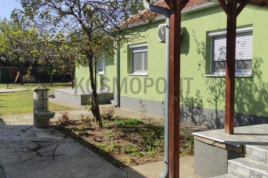 Samostalna porodična vila Omoljica, Omoljica, Pančevo