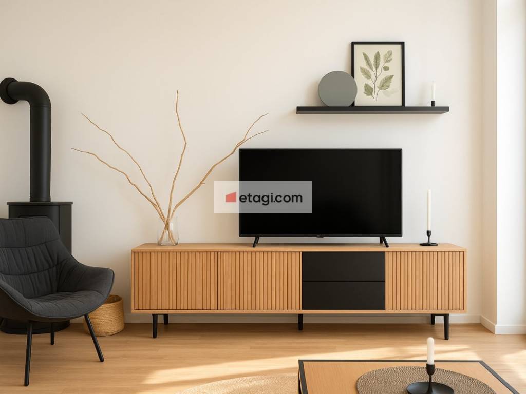 Samostalna porodična vila 82 m², u dobrom stanju, Zlatibor, Čajetina