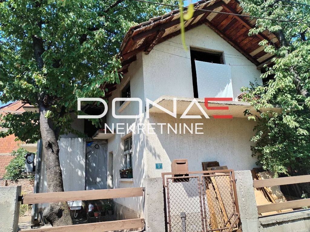 Samostalna porodična vila 187 m², Branko Bjegović - Vinik - Gornja Vrežina, Niš