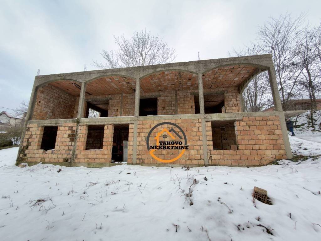 Samostalna porodična kuća 115 m², Požarevac