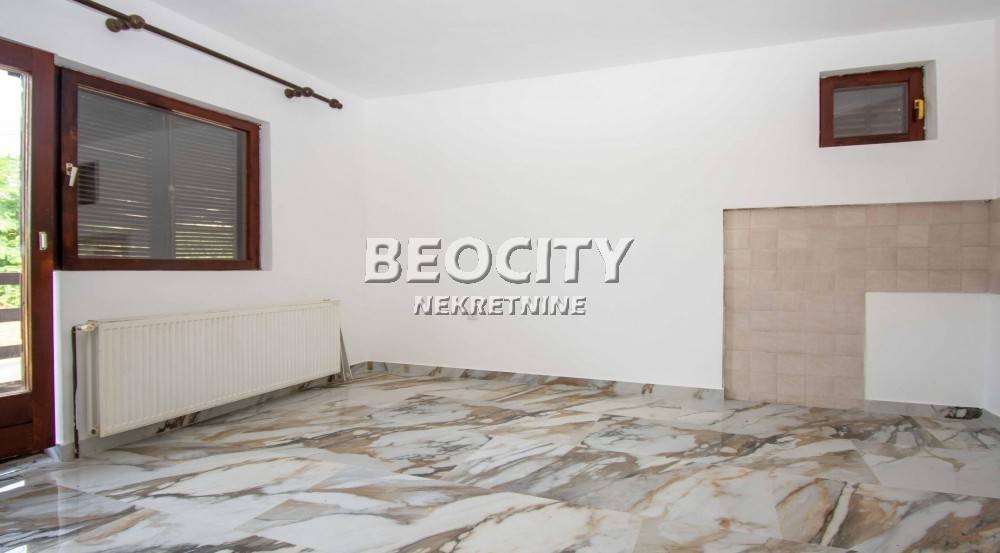 Samostalna porodična vila Maršala Tita, Ćuprija