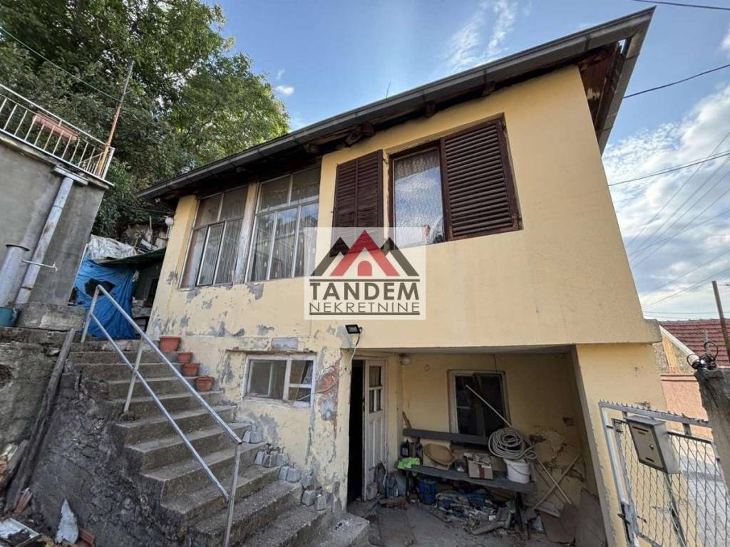 Samostalna porodična vila 73 m², u dobrom stanju, Bubanj - Pasi Poljana - Lalinac, Niš