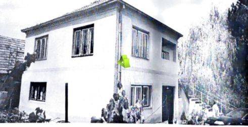 Samostalna porodična vila 152 m², u dobrom stanju, Bela Palanka