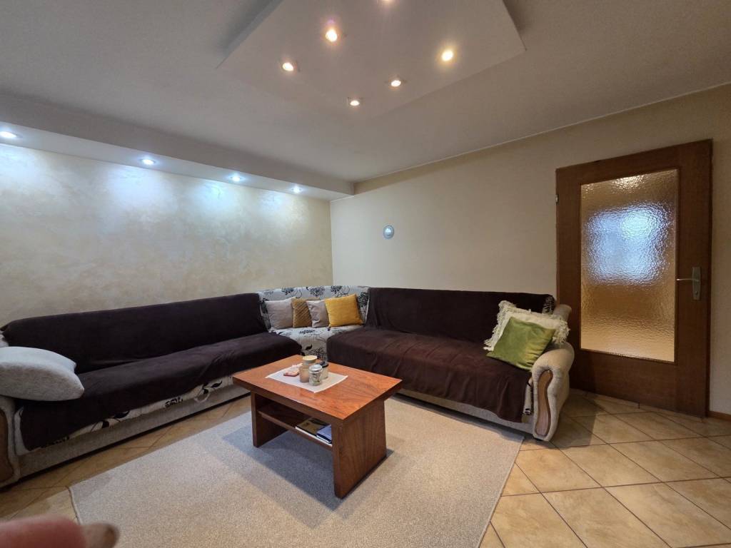 Samostalna porodična kuća 62 m², Centar 1, Subotica