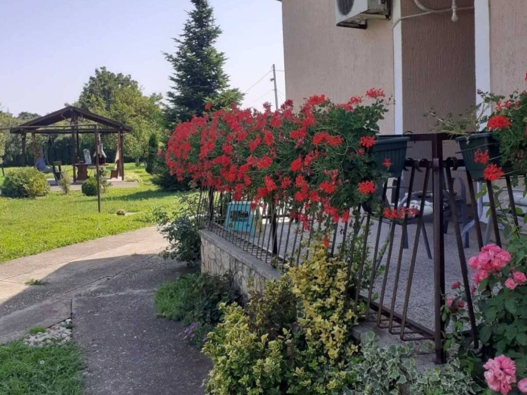 Samostalna porodična kuća 138 m², Sombor