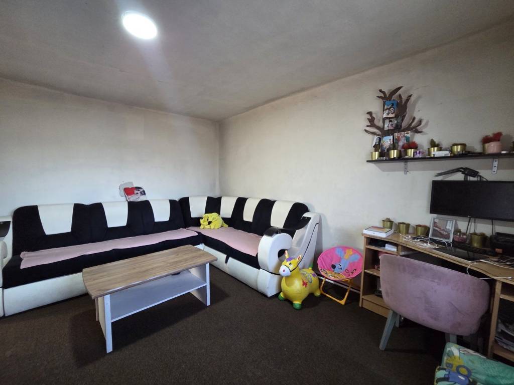 Samostalna porodična kuća 61 m², Centar 1, Subotica