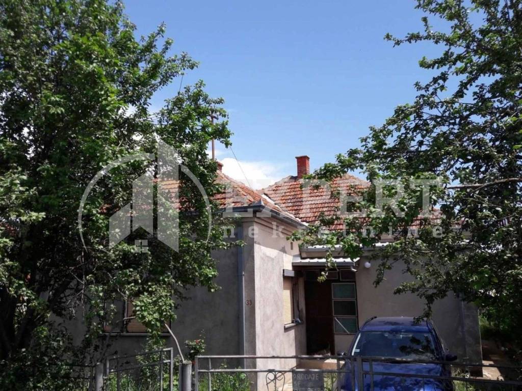 Samostalna porodična vila Prisjanski put, Pirot