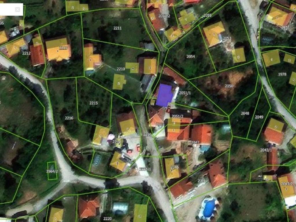 Samostalna porodična vila 318 m², Leskovac