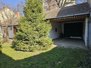 Samostalna porodična kuća 114 m², odlično stanje, Centar 1, Subotica