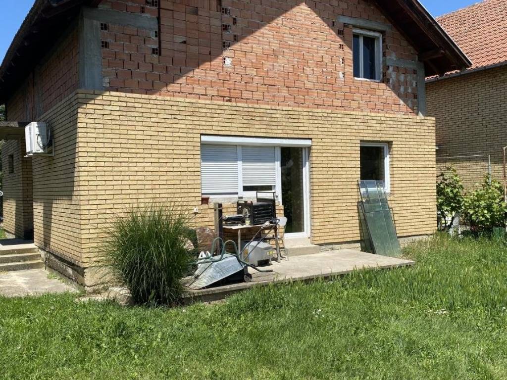 Samostalna porodična vila Meše Selimovića, Centar - Novi Bulevar, Novi Sad