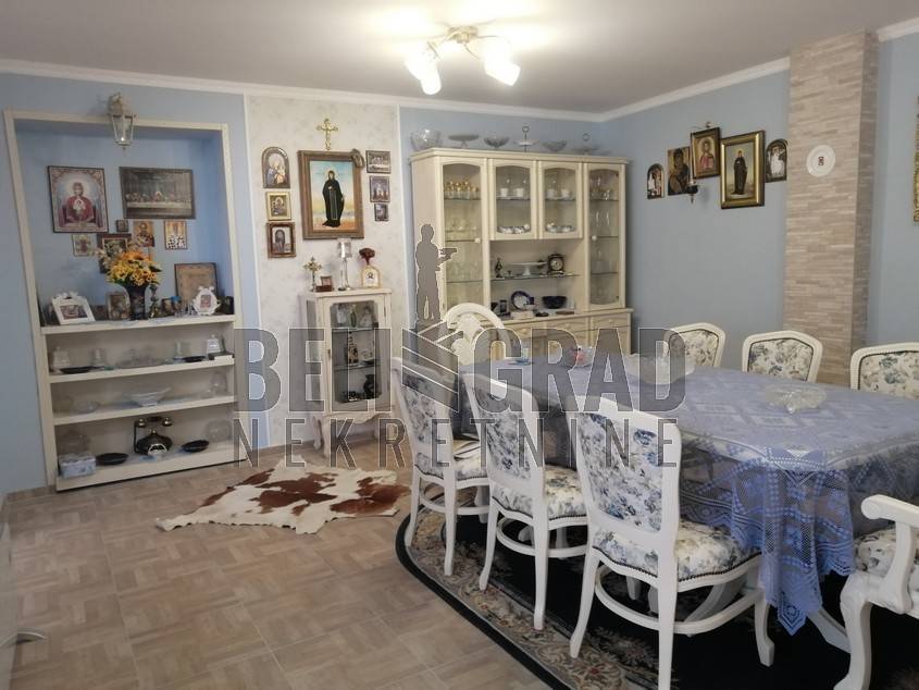 Samostalna porodična vila Borisa Kidriča, Opovo