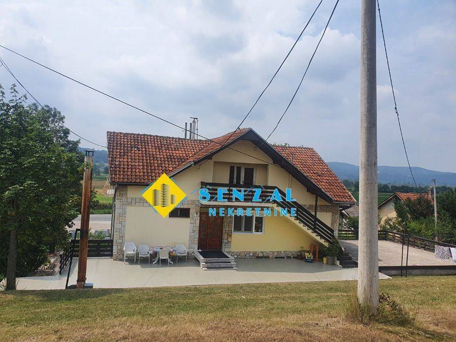 Samostalna porodična kuća 170 m², odlično stanje, Čačak