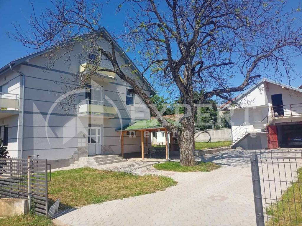 Samostalna porodična vila Pasi poljana, Niš
