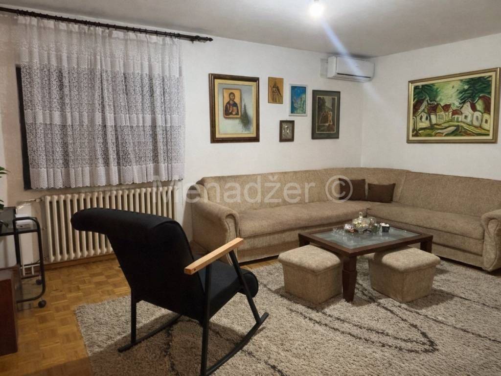Samostalna porodična vila Stojana Pačova, Altina - Galenika, Beograd