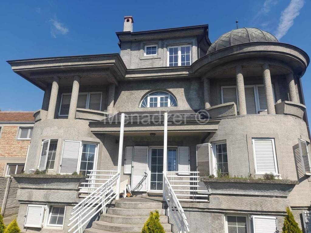 Samostalna porodična vila Majora Zorana Radosavljevića, Batajnica, Beograd