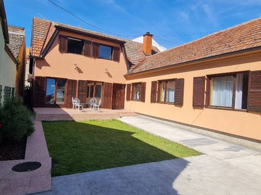 Samostalna porodična vila Gospodar Jevremova br.37, Šabac