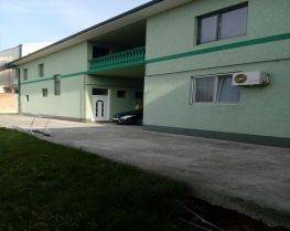 Samostalna porodična kuća 600 m², Centar, Inđija