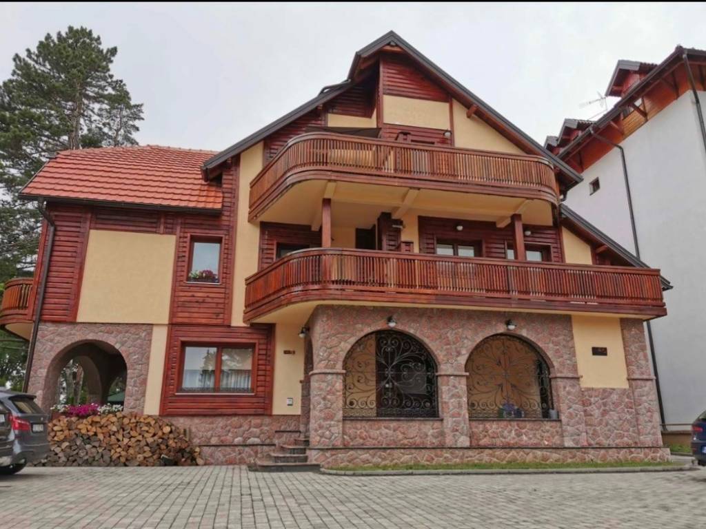 Dvosobni stan Kiridzijska, Zlatibor, Čajetina