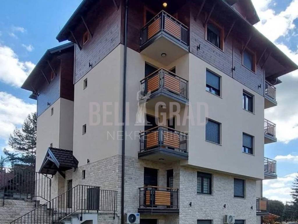 Jednosoban stan Nikole Altomanovića, Zlatibor, Čajetina