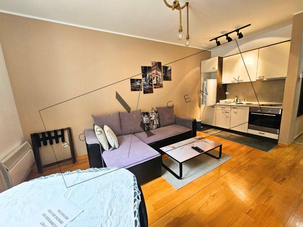 Jednosoban stan 42 m², Leposavić