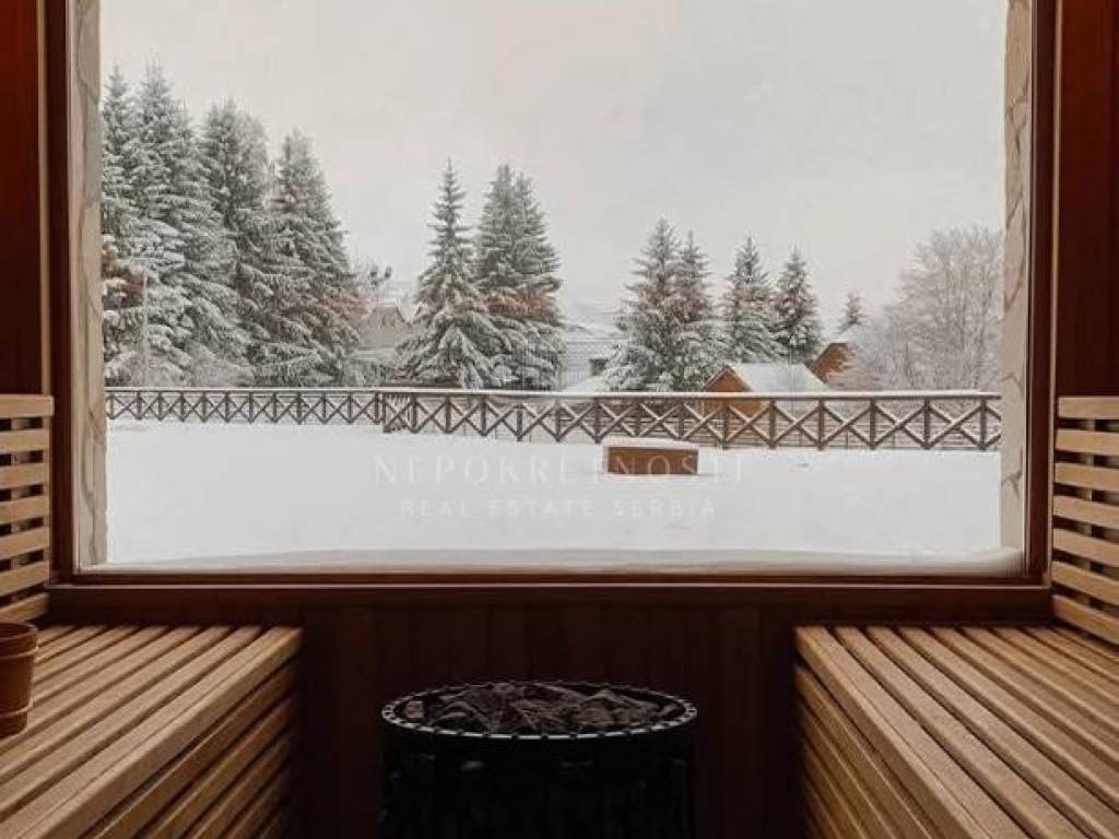 Jednosoban stan u dobrom stanju, prizemlje, Leposavić