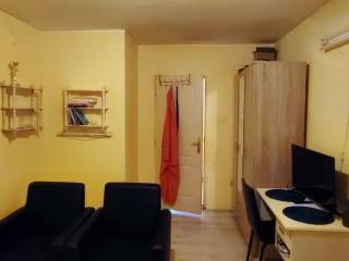 Trosobni stan u dobrom stanju, Durlan - Beverli Hils - Jagodin mala, Niš