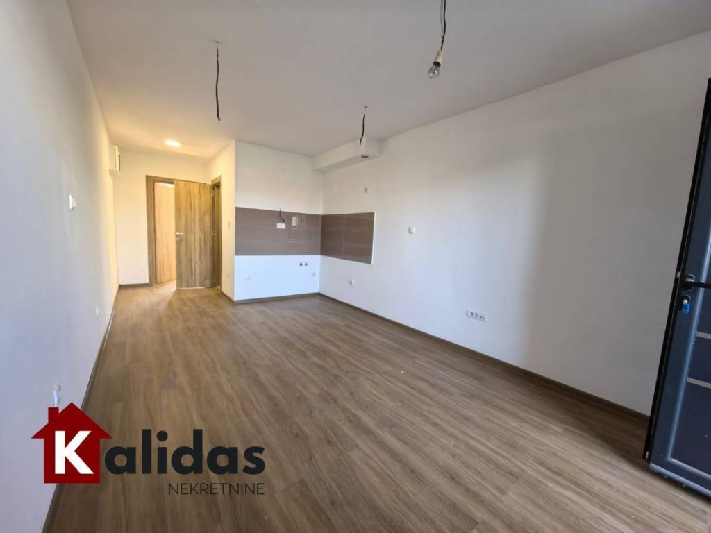 Jednosoban stan prizemlje, Mišeluk, Novi Sad