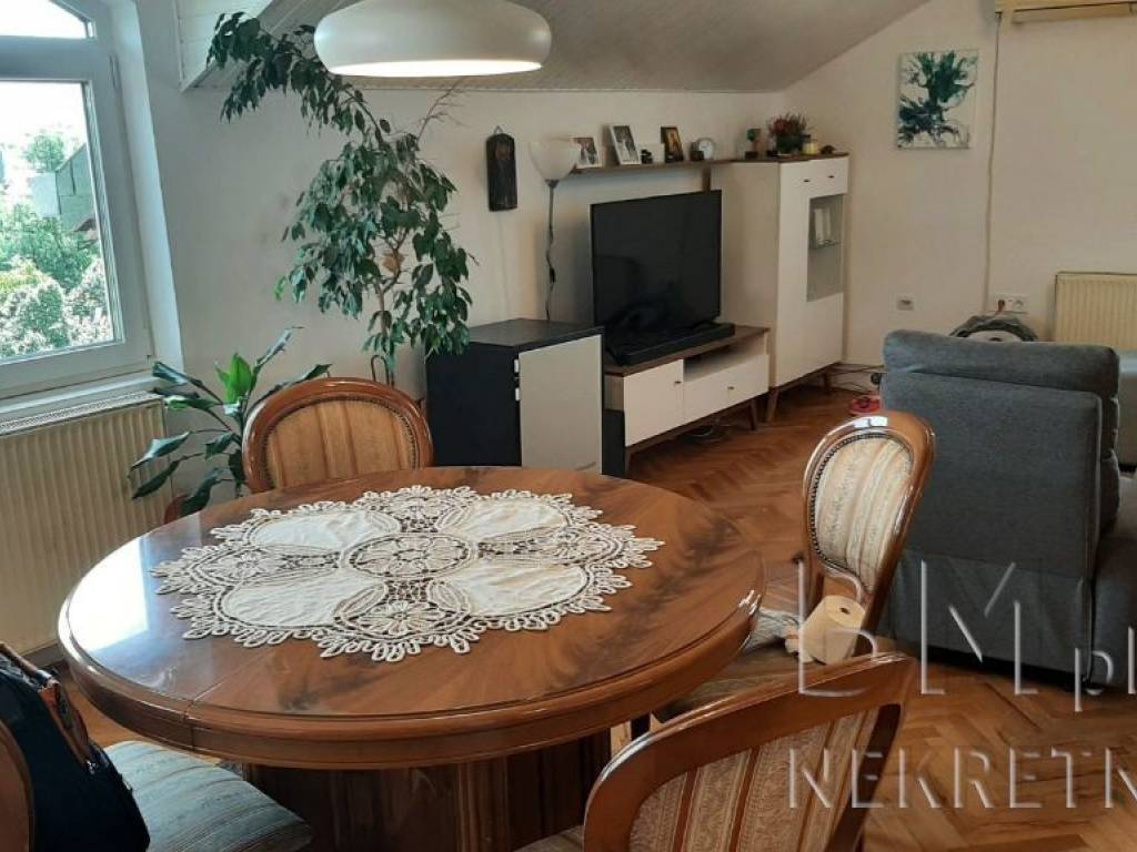 Stan 54 m², Čair, Niš