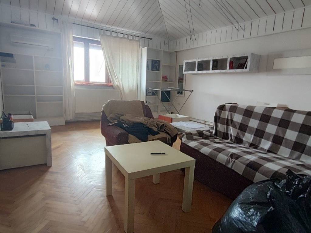 Stan 54 m², Centar, Pančevo