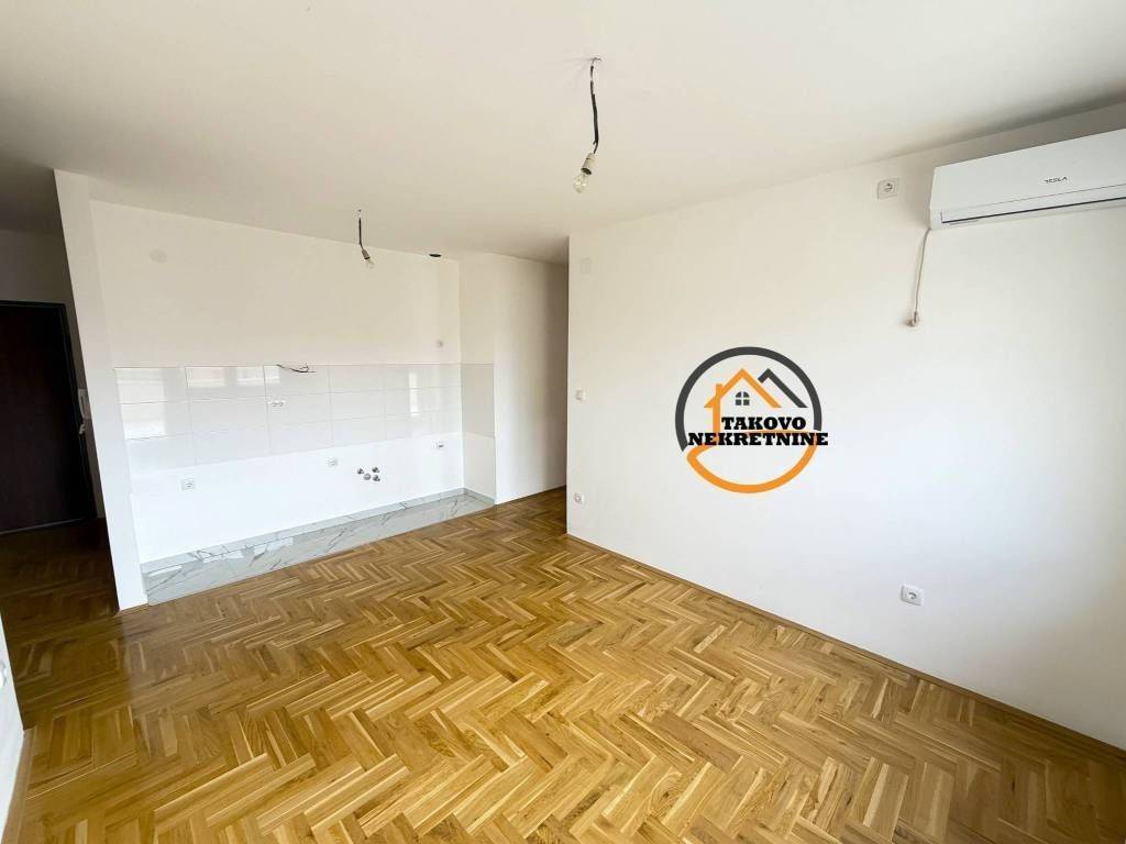 Trosobni stan novo, četvrti sprat, Požarevac
