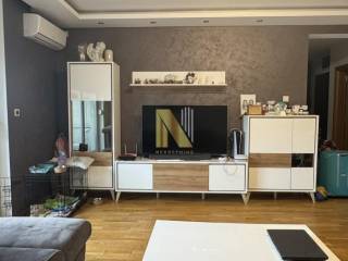 Trosobni stan prvi sprat, Novi Sad