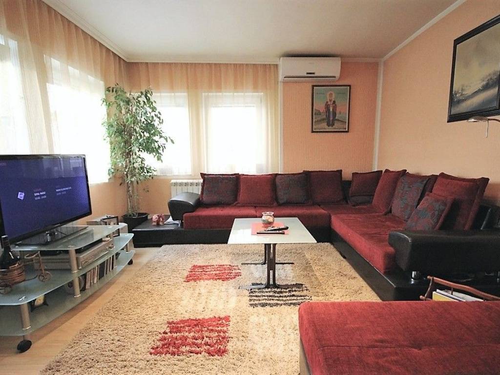 Četvorosobni stan novo, Dorćol, Beograd