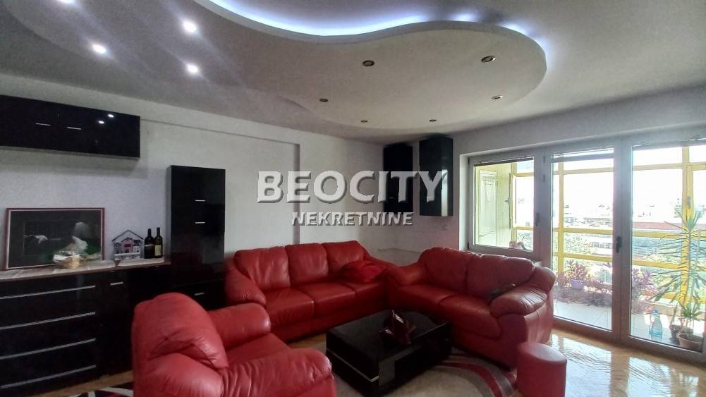 Trosobni stan Bulevar oslobođenja, Spens, Novi Sad