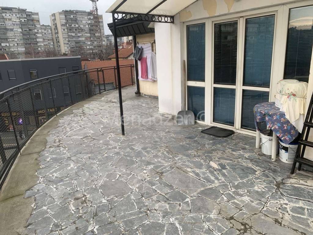 Četvorosobni stan treći sprat, Centar - Skupština - Terazije, Beograd