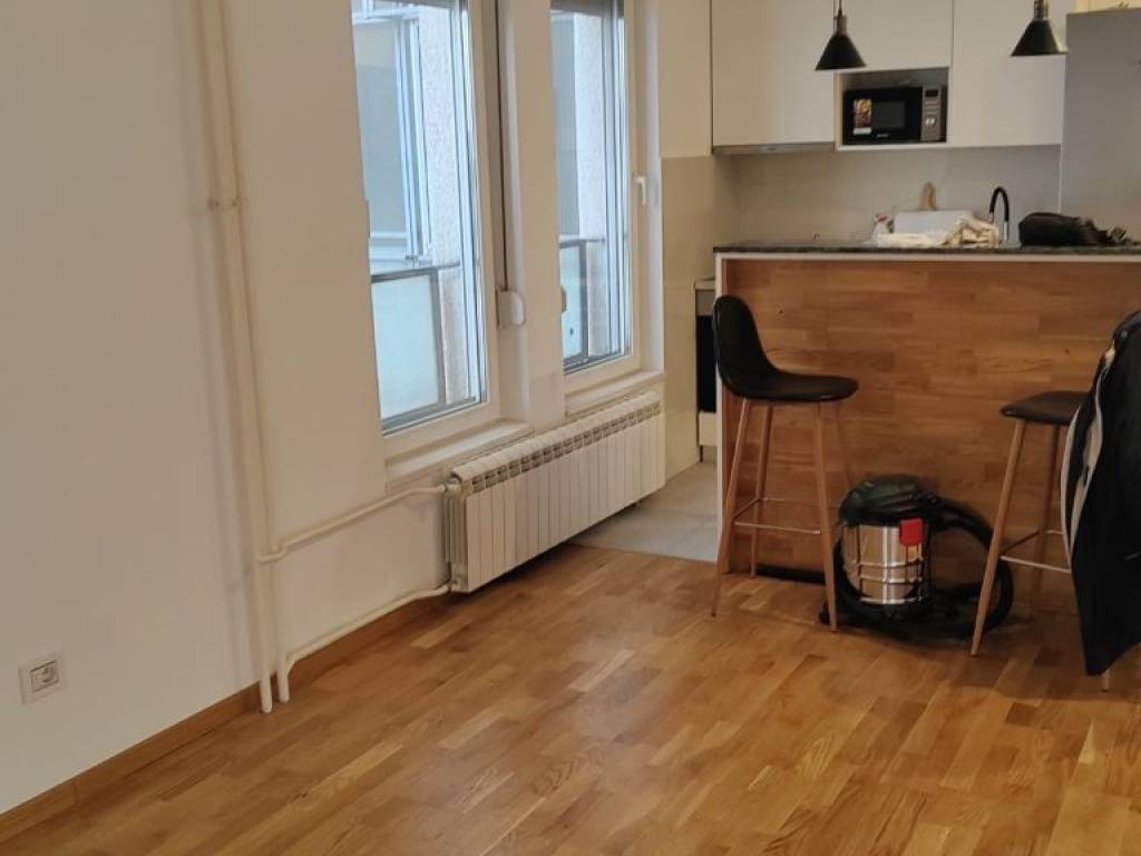 Trosobni stan Dobračina, Centar - Skupština - Terazije, Beograd