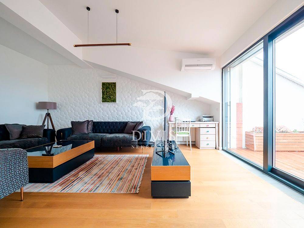 Trosobni stan Pregrevica, Gornji Grad, Beograd