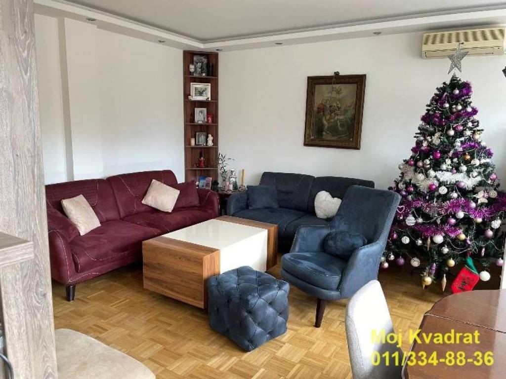 Trosobni stan Bulevar Milutina Milankovića, Stari Aerodrom, Beograd