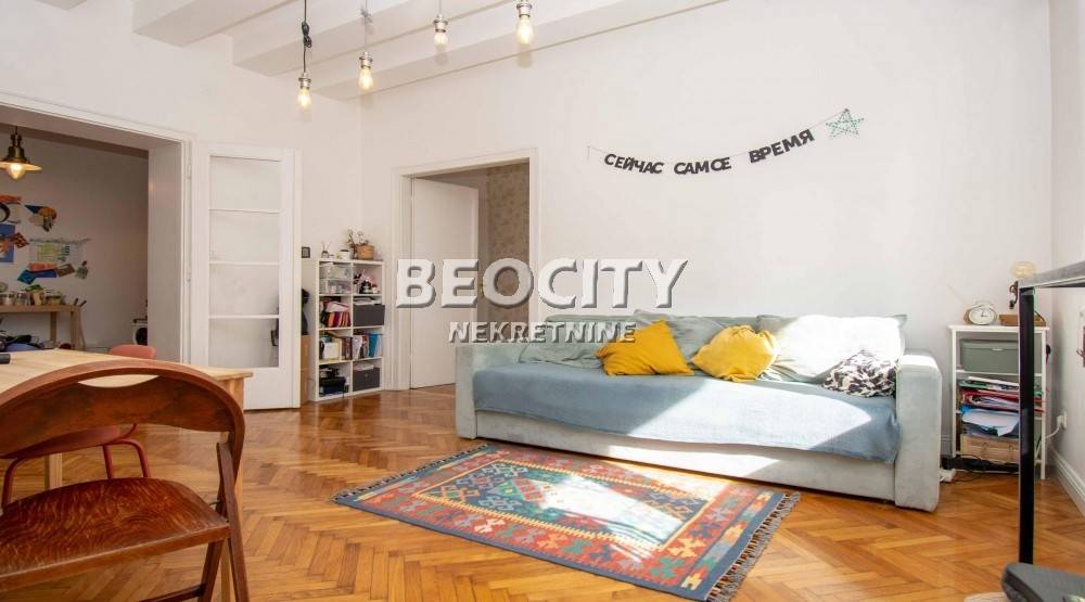 Trosobni stan Marsala Birjuzova, Centar - Skupština - Terazije, Beograd