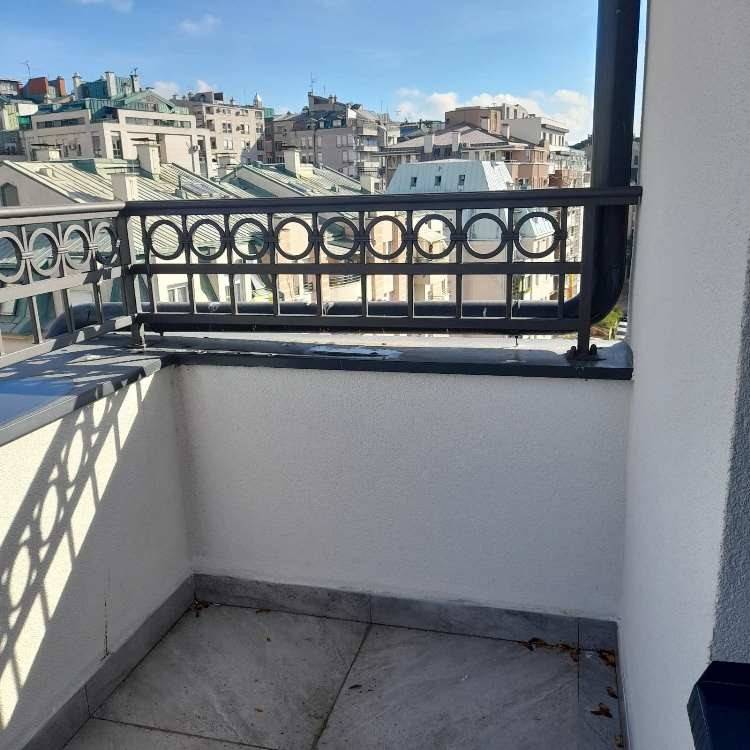 Trosobni stan Metohijska, Crveni Krst - Južni bulevar, Beograd