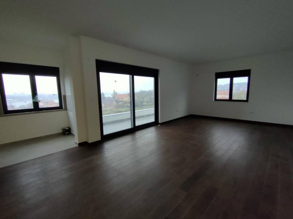 Stan novo, prizemlje, Centar - Novi Bulevar, Novi Sad