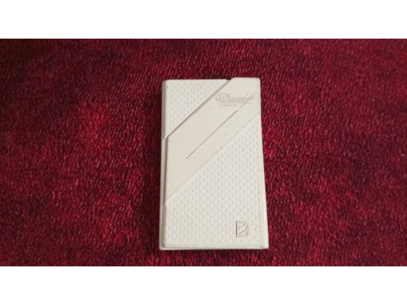 Davidoff upaljac novo
