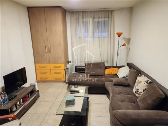 Zemun, odlična garsonjera, 26m2 ID#15240