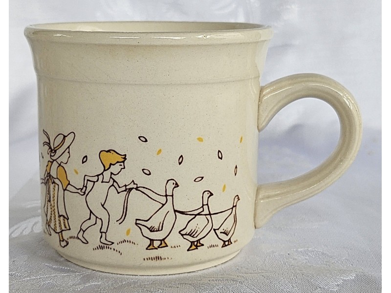 Vintage Engleski set - bokalče i 3 šolje
